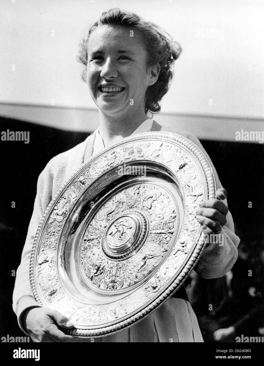 FILE - In this July 5, 1952 file photo, Maureen "Little Mo" Connolly ...