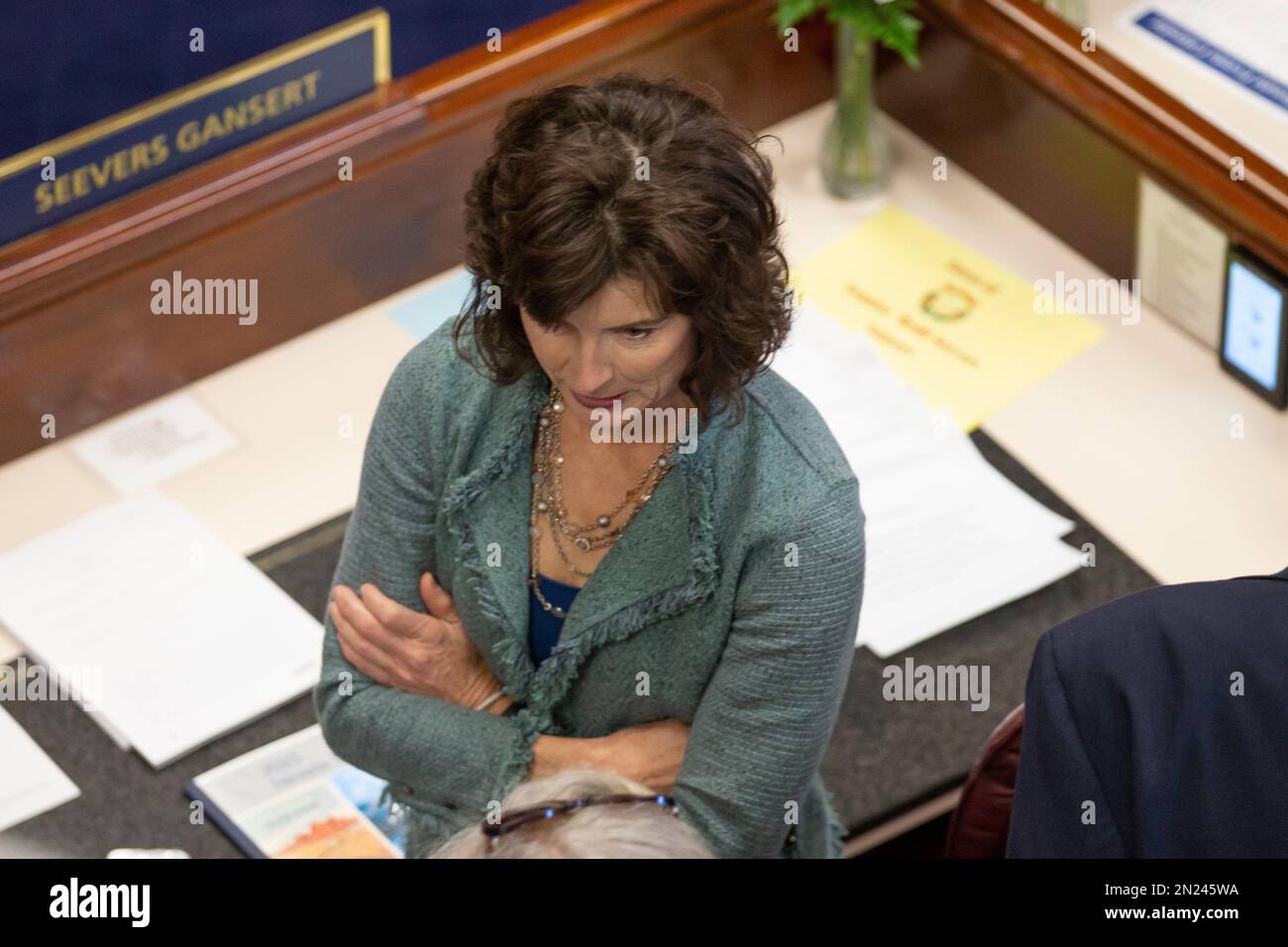 Nevada Senate Minority Leader Heidi Gansert confers with lawmakers ...