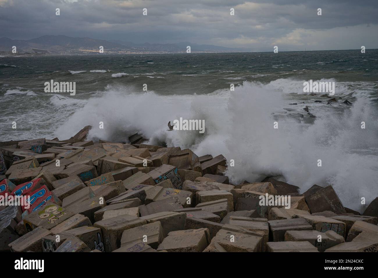 Barcelona, Barcelona, Spain. 6th Feb, 2023. The maritime storm hits the ...