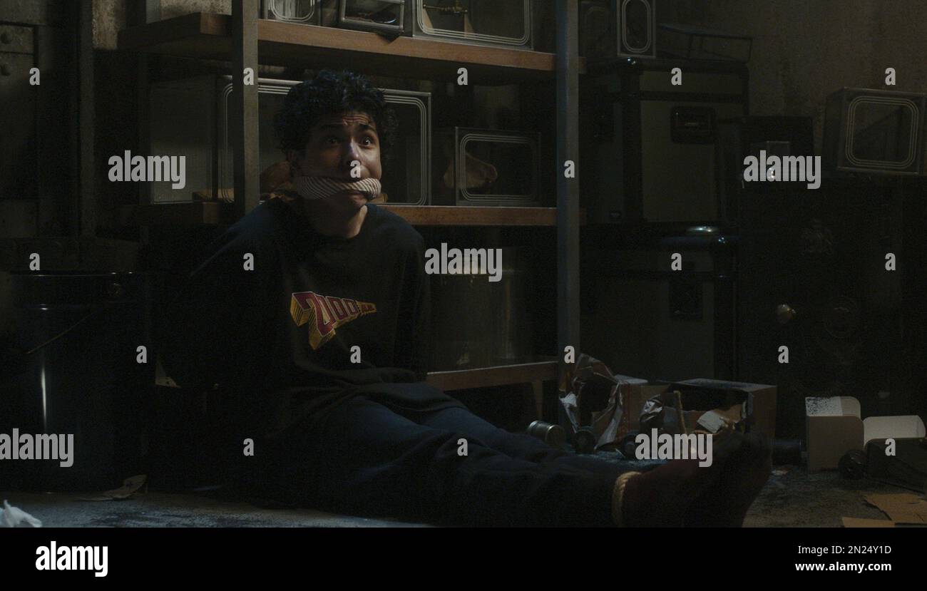 LOCKWOOD & CO, Ali Hadji-Heshmati, This Will Be Us', (Season 1, ep. 101 ...