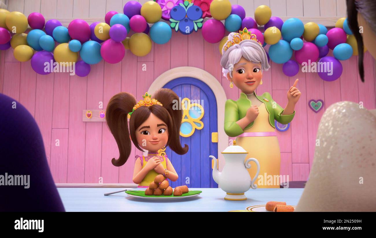 PRINCESS POWER, from left: Penny Pineapple (voice: Luna Bella Zamora), Great Aunt Busyboots ...