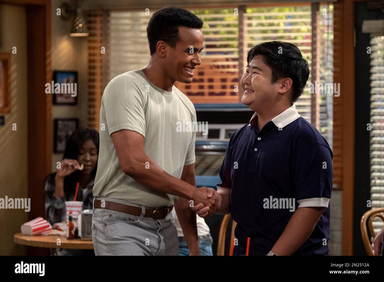 THAT '90S SHOW, (aka THAT 90S SHOW), from left: Indar Smith, Reyn Doi ...