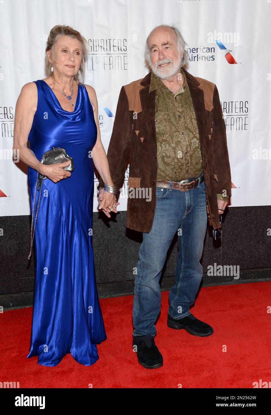 Lyricist Robert Hunter and wife Maureen attend the 46th Annual ...