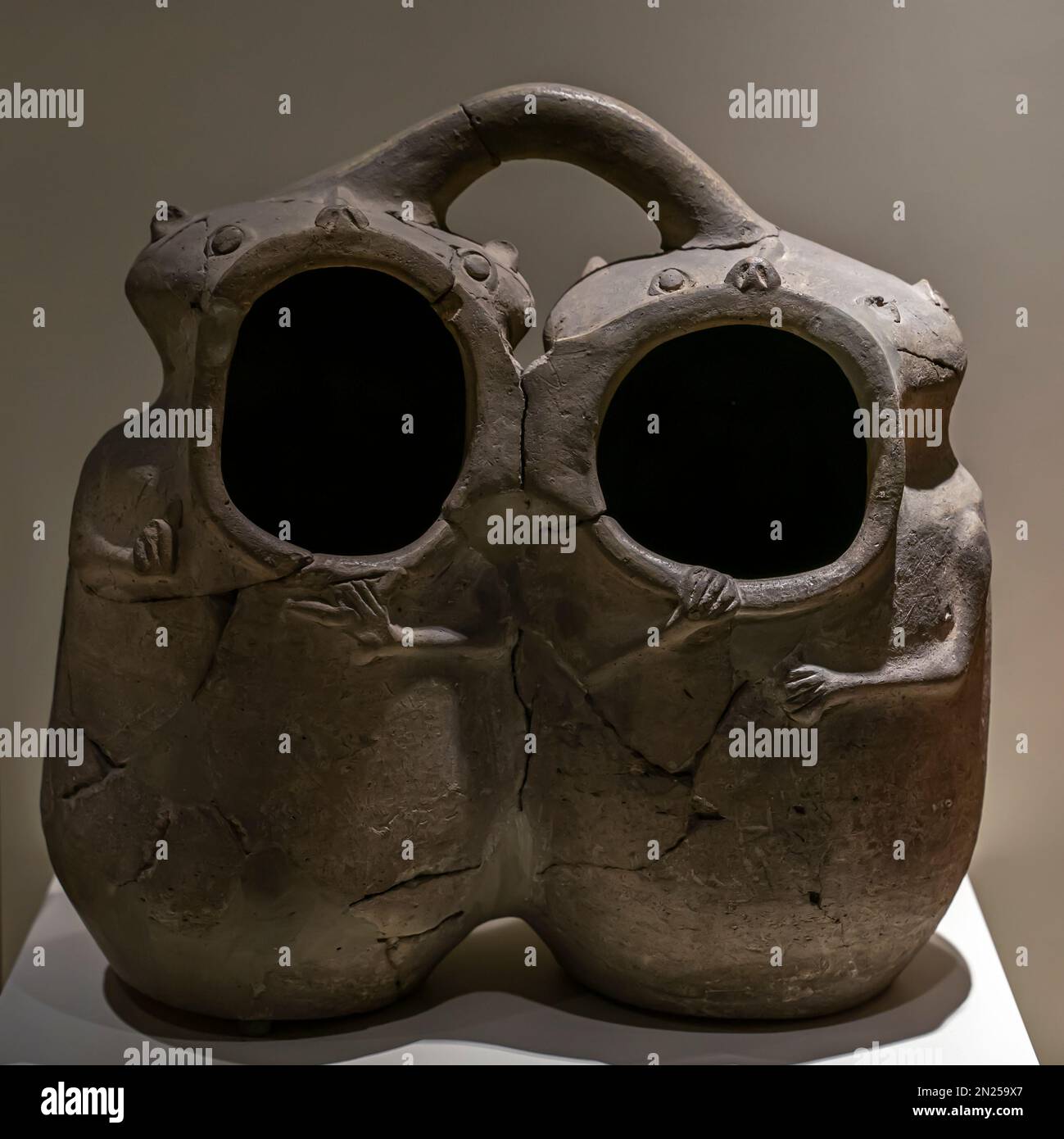 Weird shapes hi-res stock photography and images - Alamy