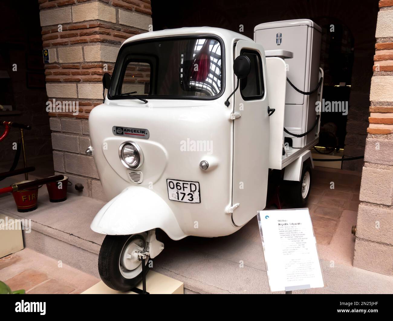 Three wheeled vehicles hi-res stock photography and images - Alamy