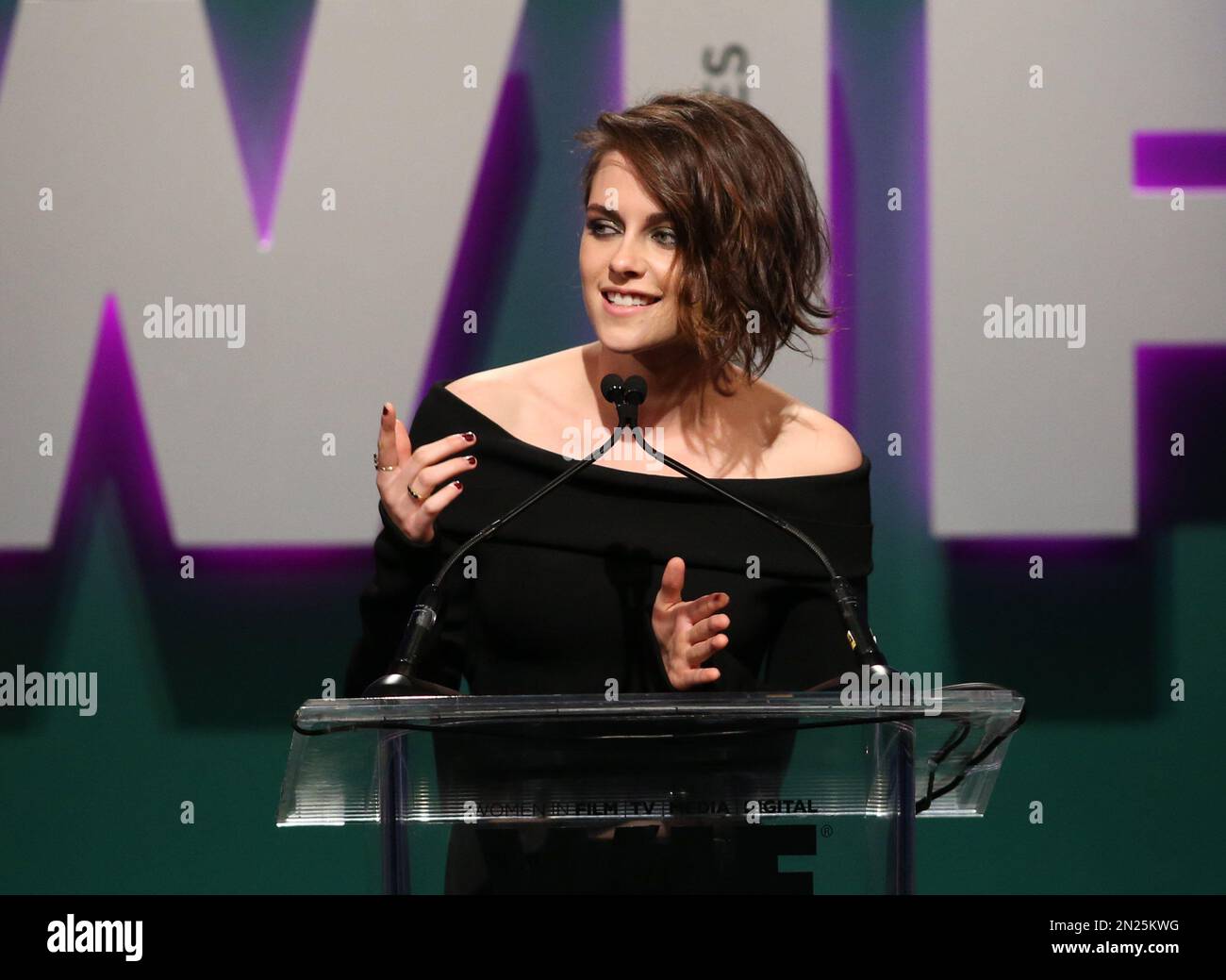 Kristen Stewart speaks at the Women in Film 2015 Crystal + Lucy Awards ...