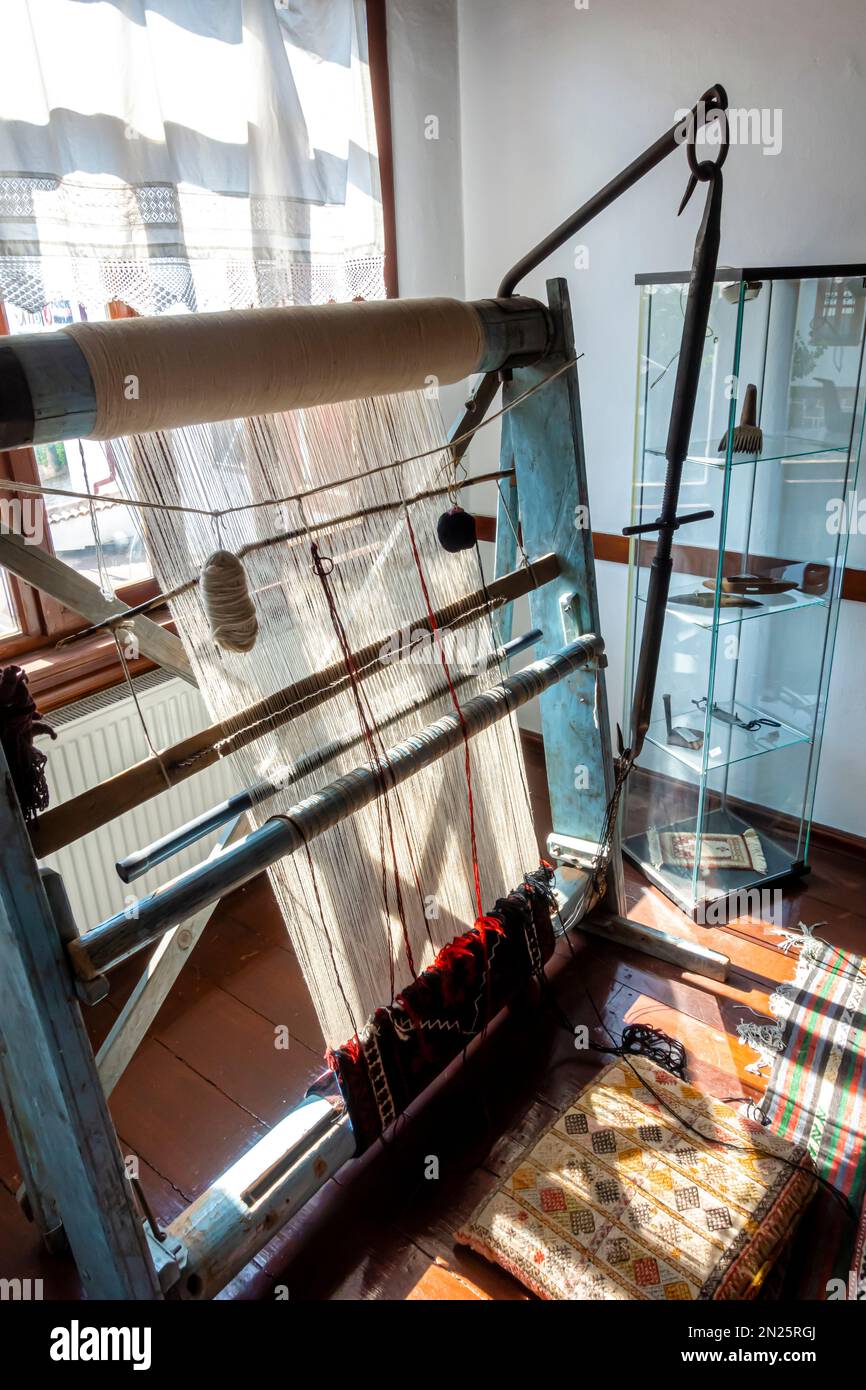 Carpet making thread wires traditional turkish Somut Olmayan Kültürel ...