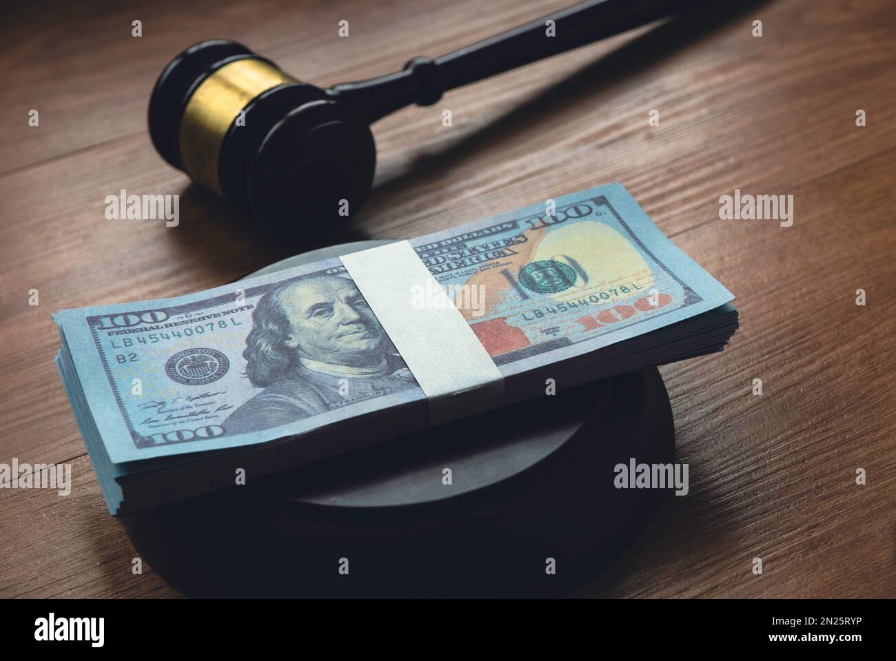 Gavel on base hi-res stock photography and images - Alamy