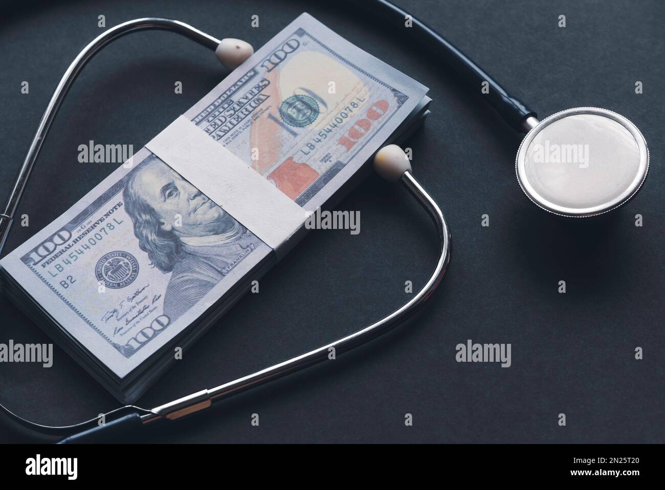 Medical stethoscope dollar sign hi-res stock photography and images - Alamy