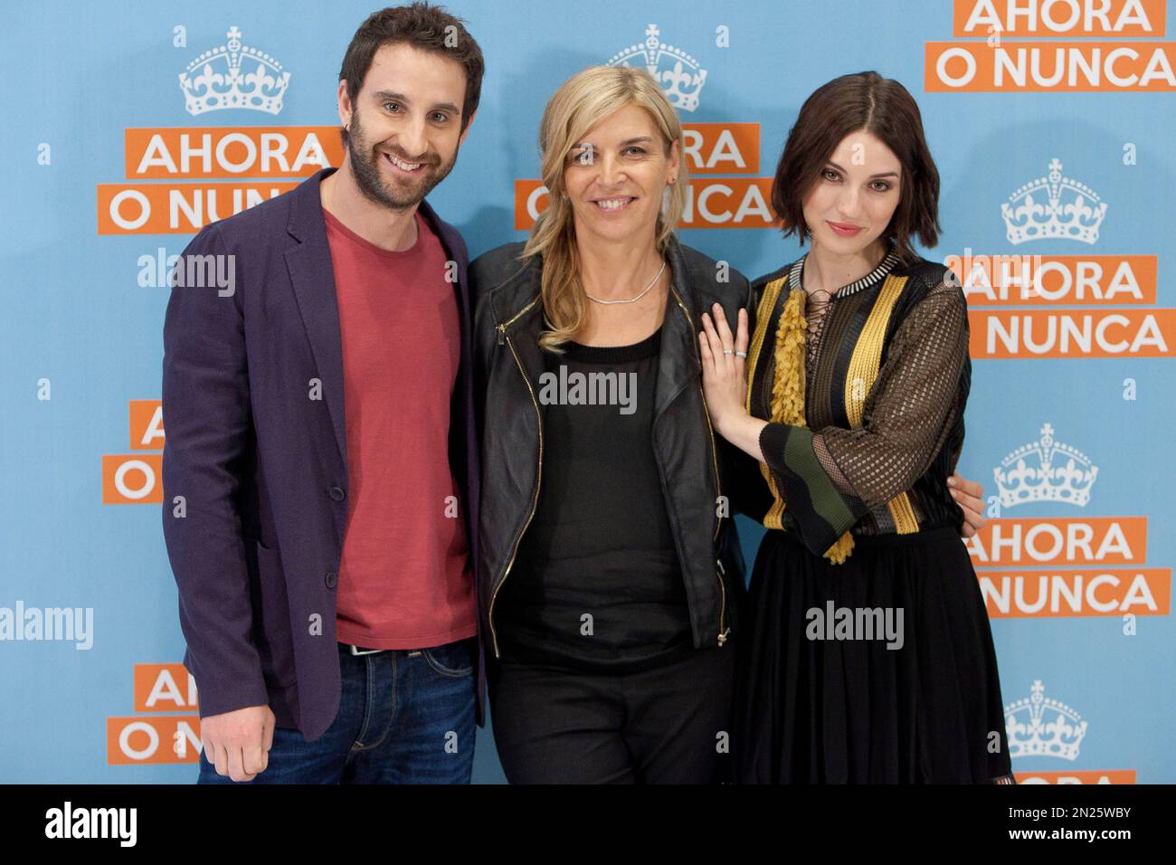 Spanish actors Dani Rovira, left, and Maria Valverde, right, and ...