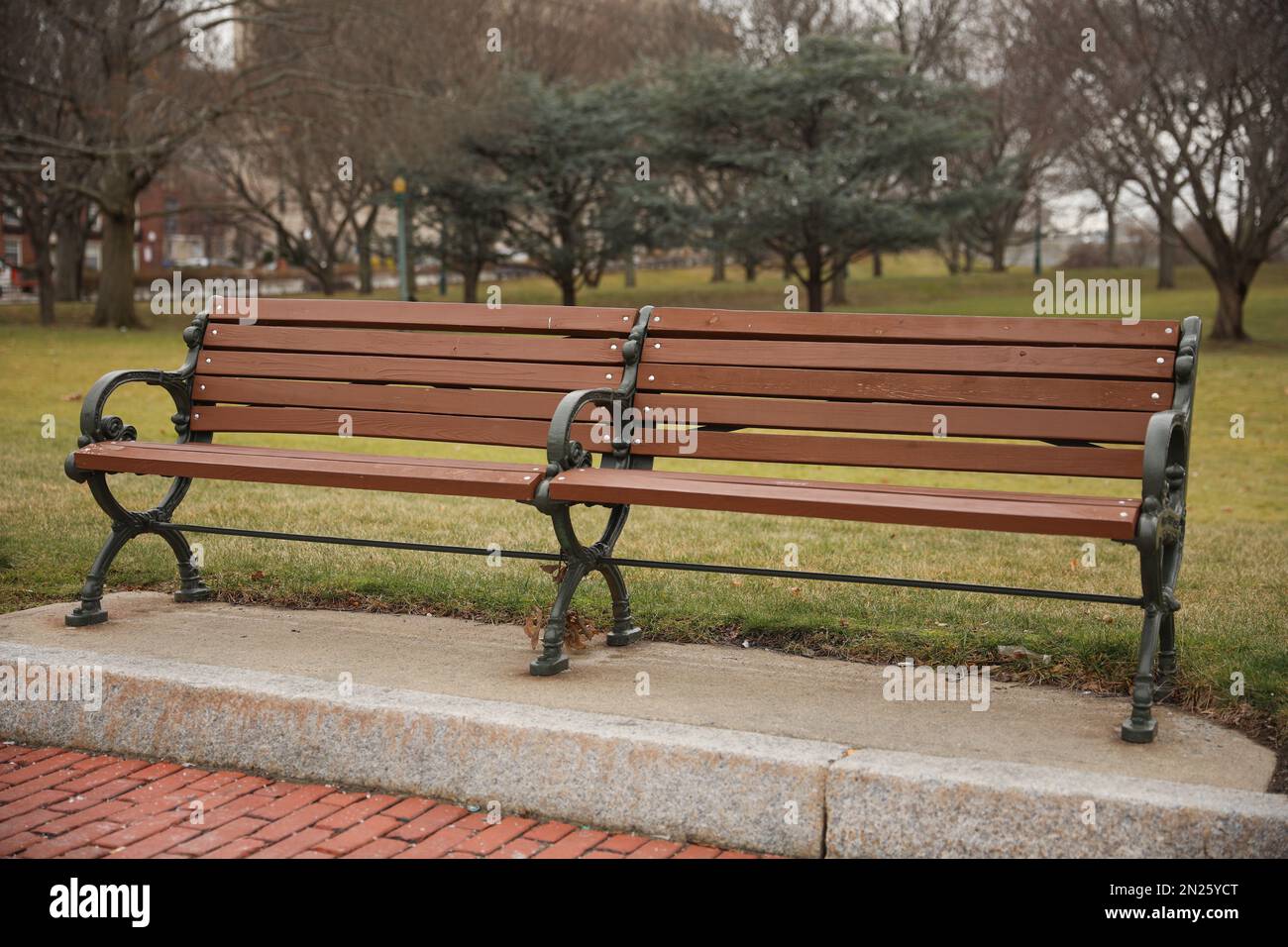 Public Bench Outdoors park woodend Stock Photo - Alamy