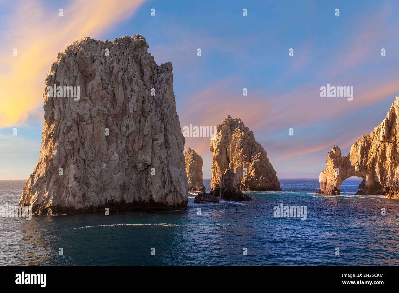 The El Arco Arch at the Land's End rock formations on the Baja ...