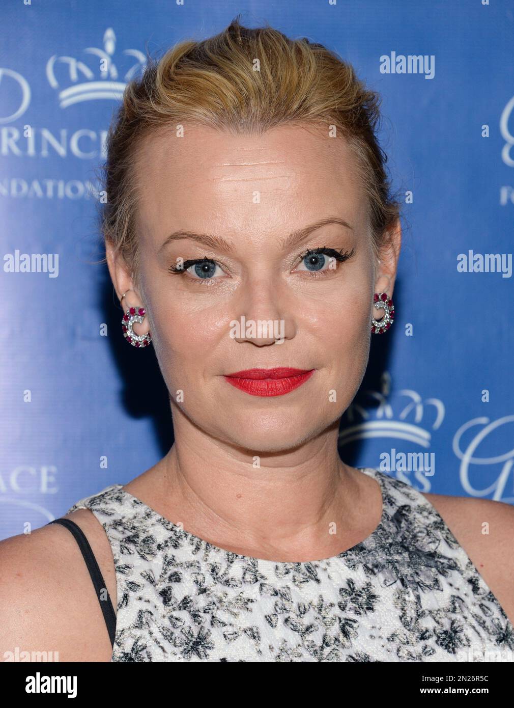 Actress Samantha Mathis attends a special screening of "Rear Window ...