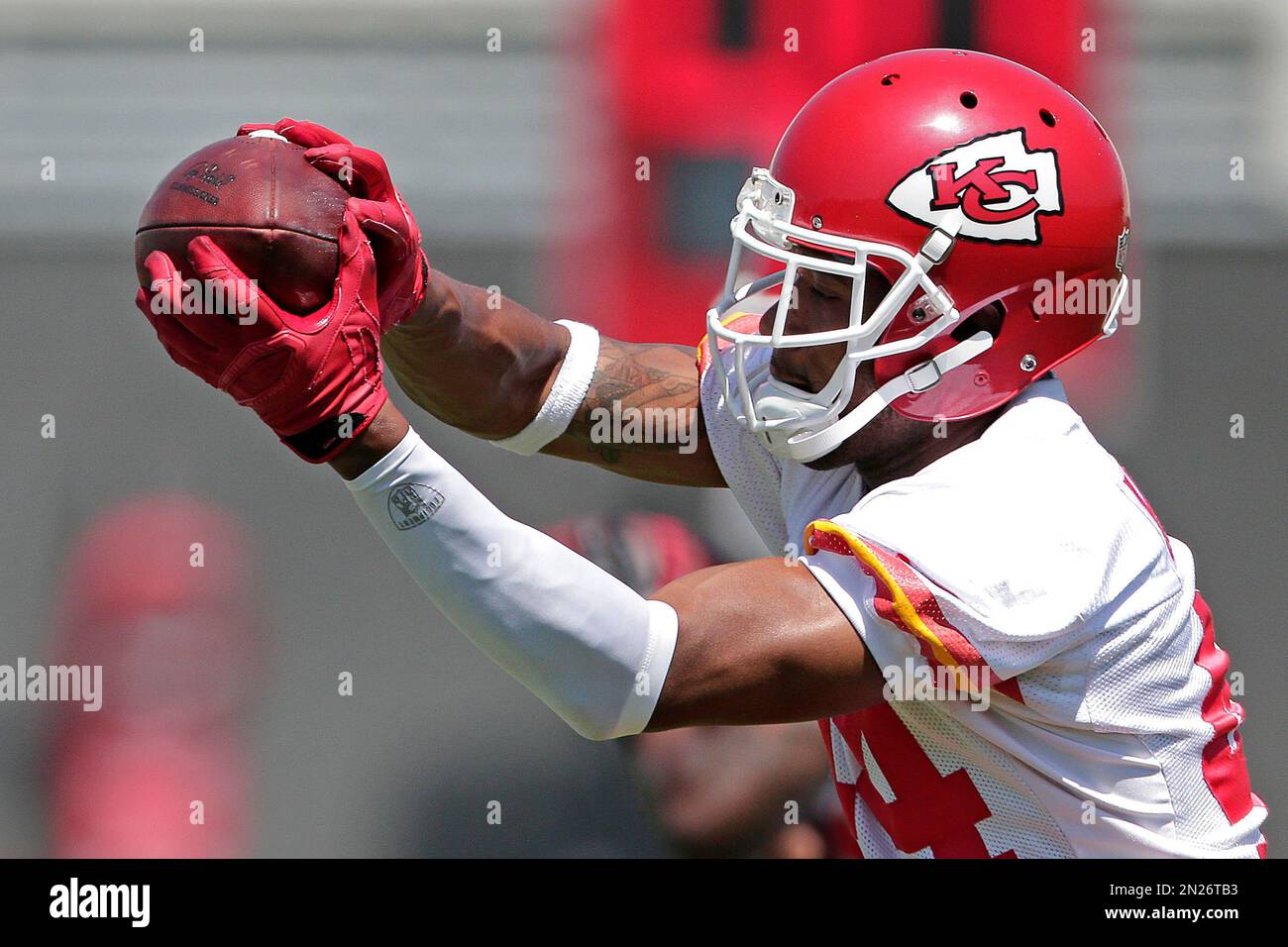 Kansas City Chiefs cornerback Aaron Hester participates in a drill ...