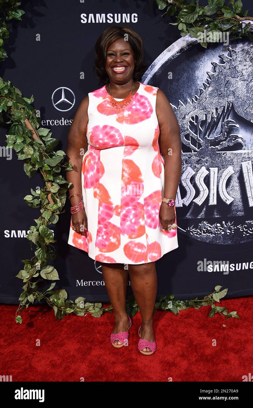 Retta arrives at the Los Angeles premiere of "Jurassic World" at the ...
