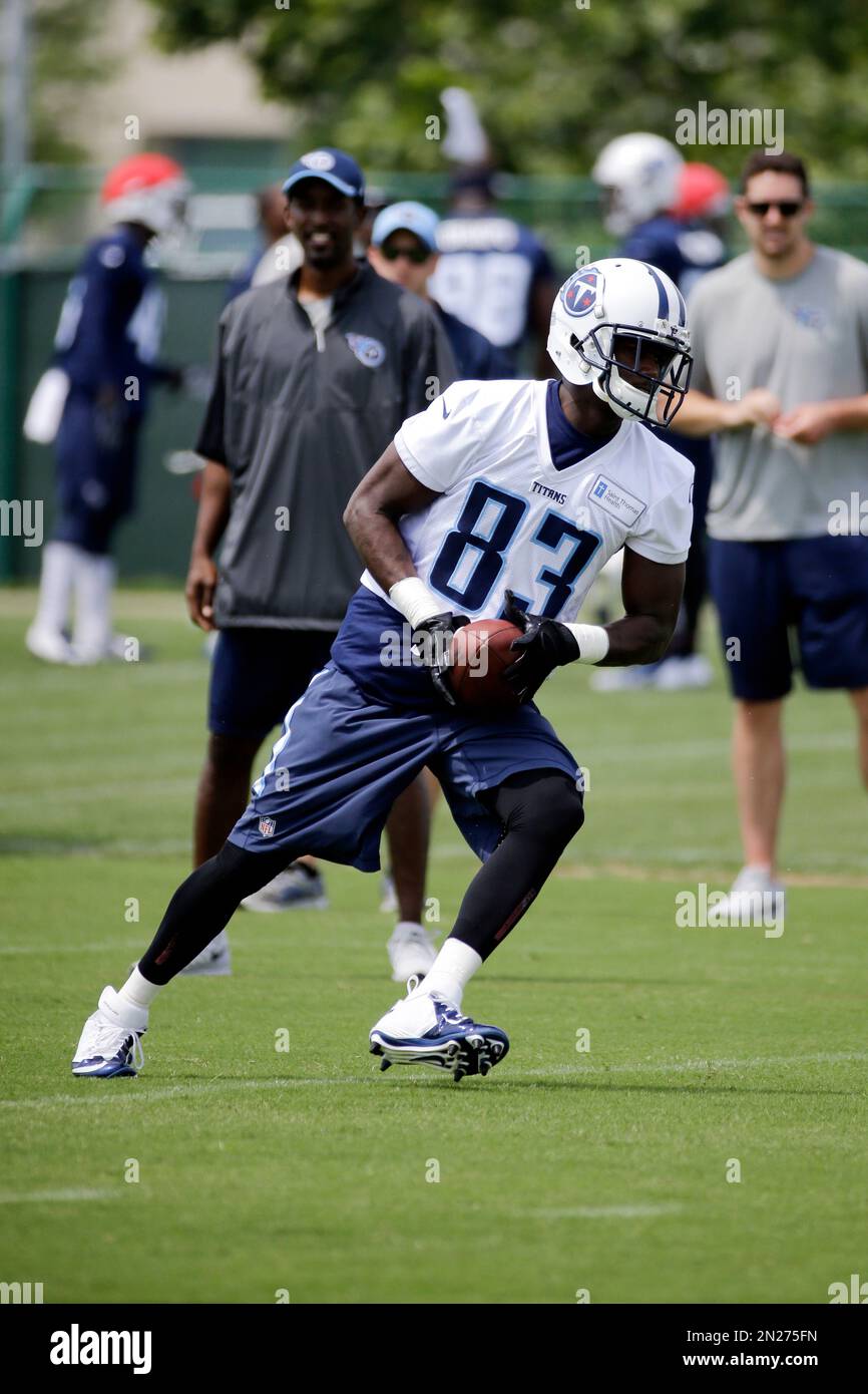Tennessee Titans wide receiver Harry Douglas (83) runs a drill during ...