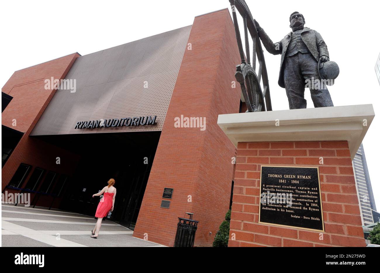 A statue of river boat captain Thomas Ryman stands outside the new ...
