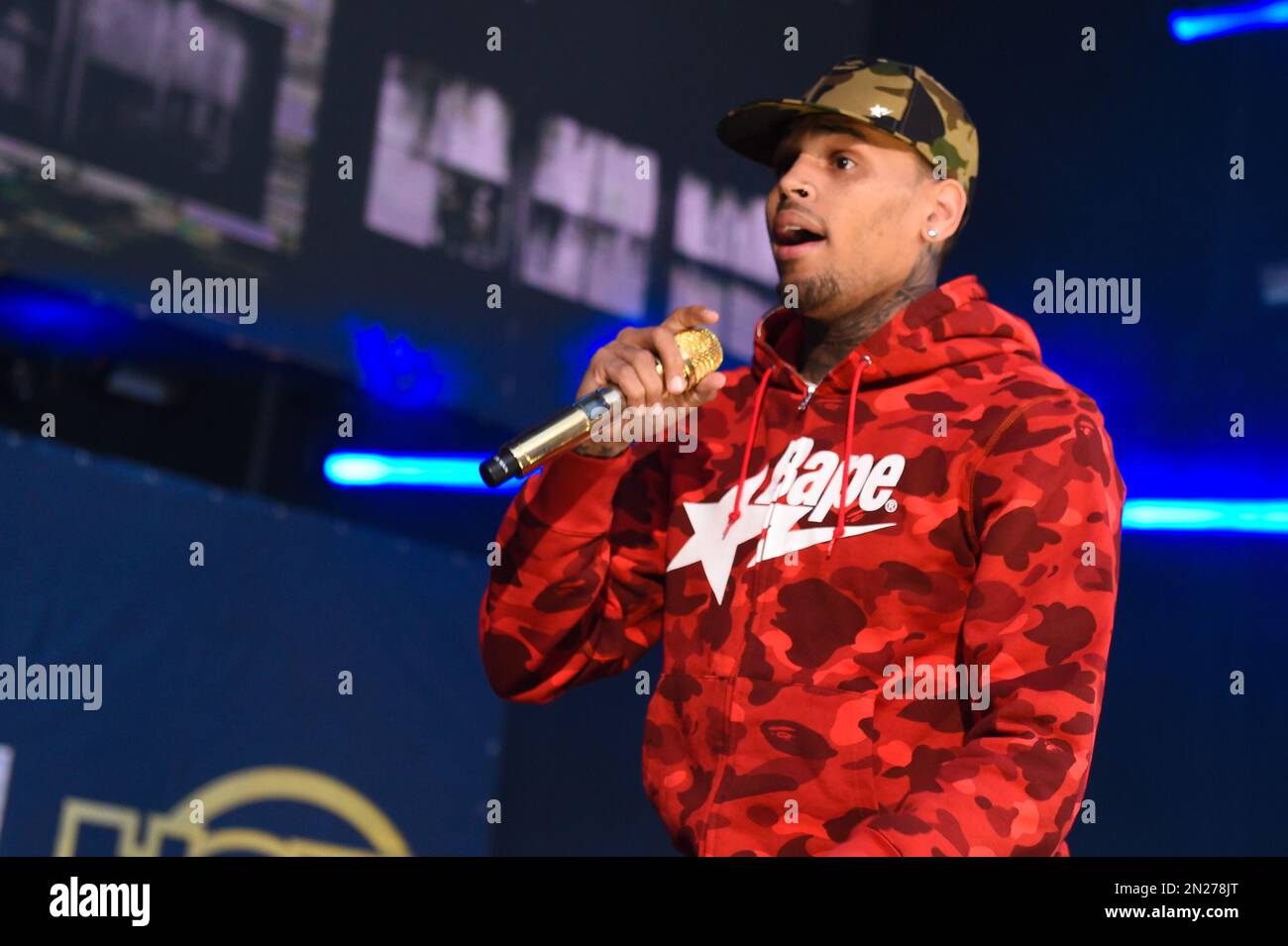 Rapper Chris Brown performs at the 2015 Hot 97 Summer Jam at MetLife ...