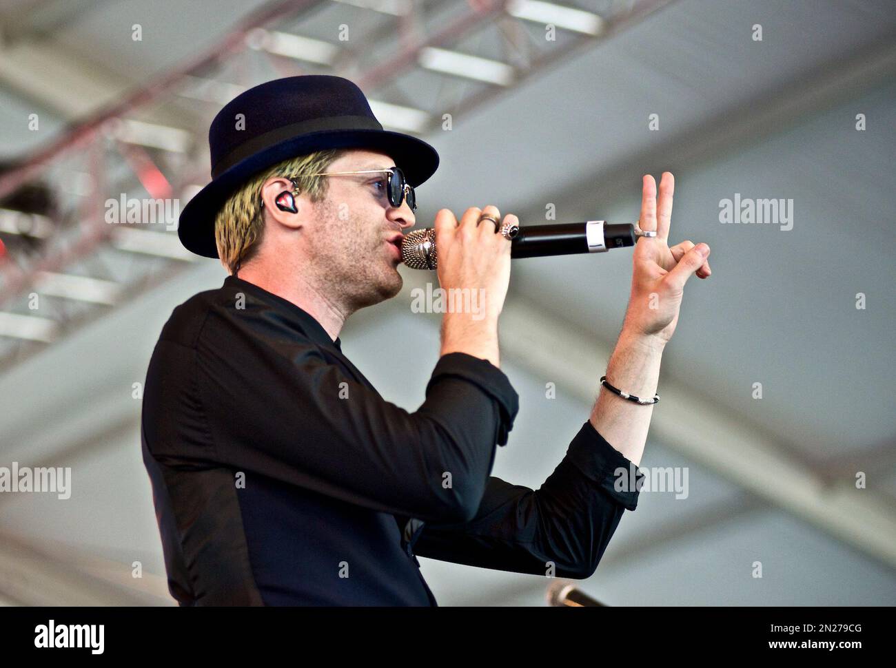 American singer songwriter producer Mayer Hawthorne performs at The ...