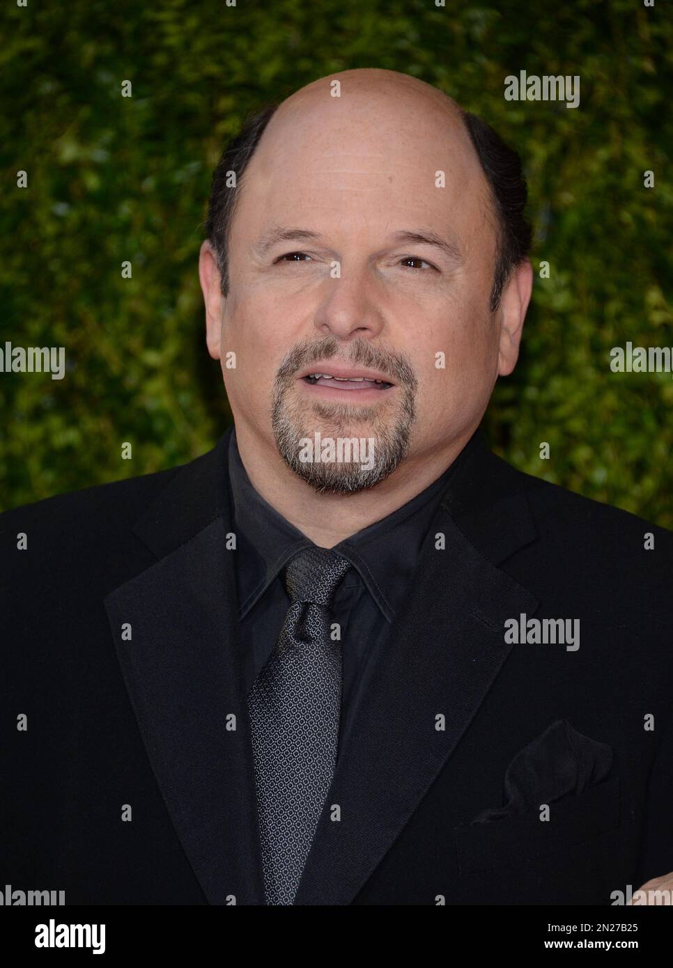Jason Alexander arrives at the 69th annual Tony Awards at Radio City ...