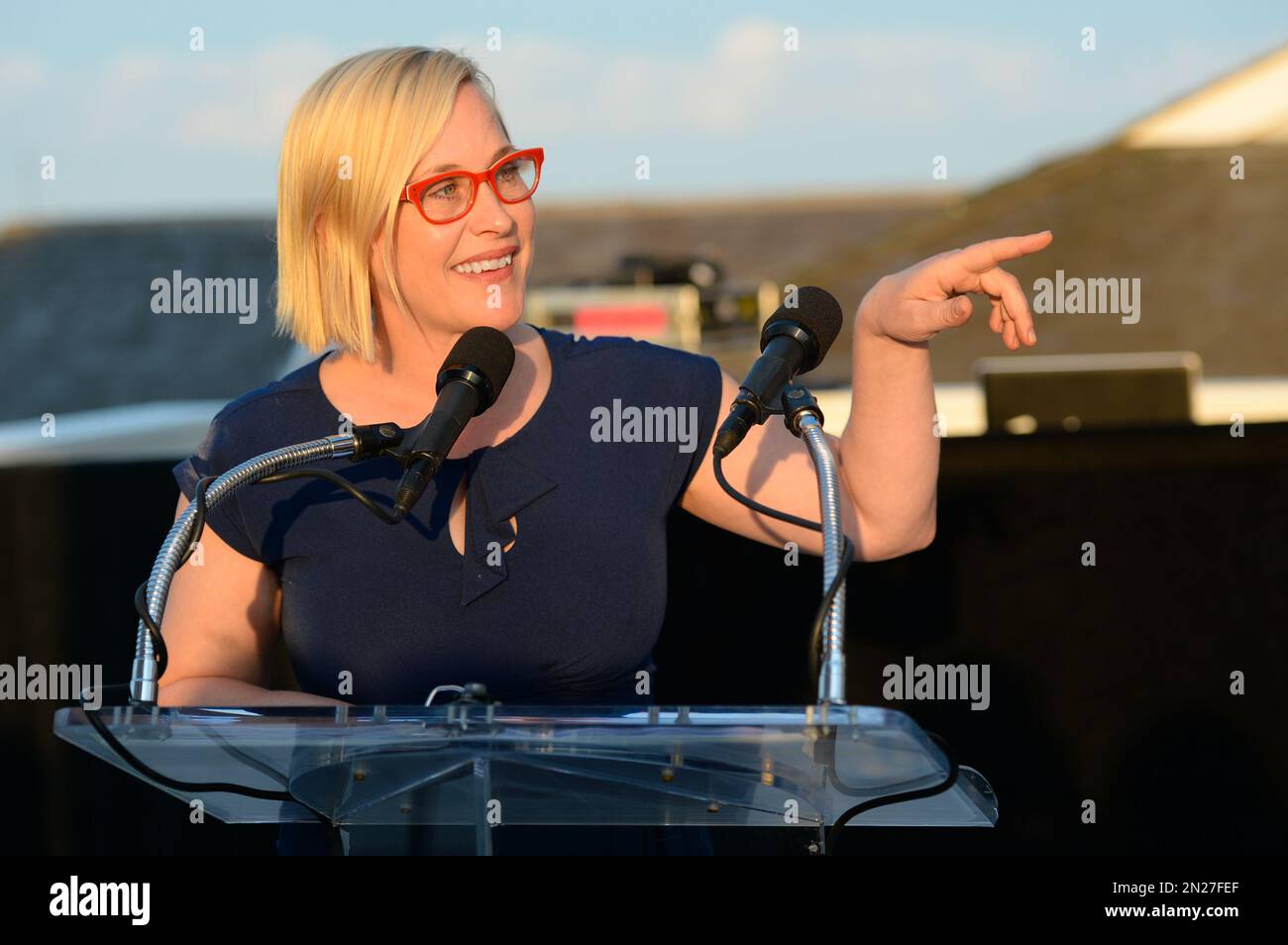 Patricia Arquette speaks at the Women’s Fund of Long Island Hamptons ...