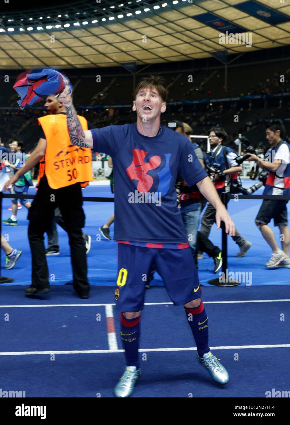 Barcelona's Lionel Messi celebrates after after the Champions League ...