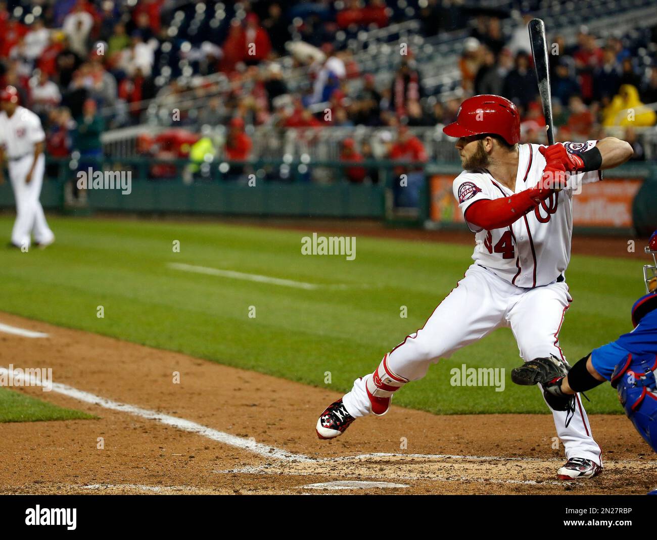 Washington Nationals right fielder Bryce Harper (34) bats during a ...
