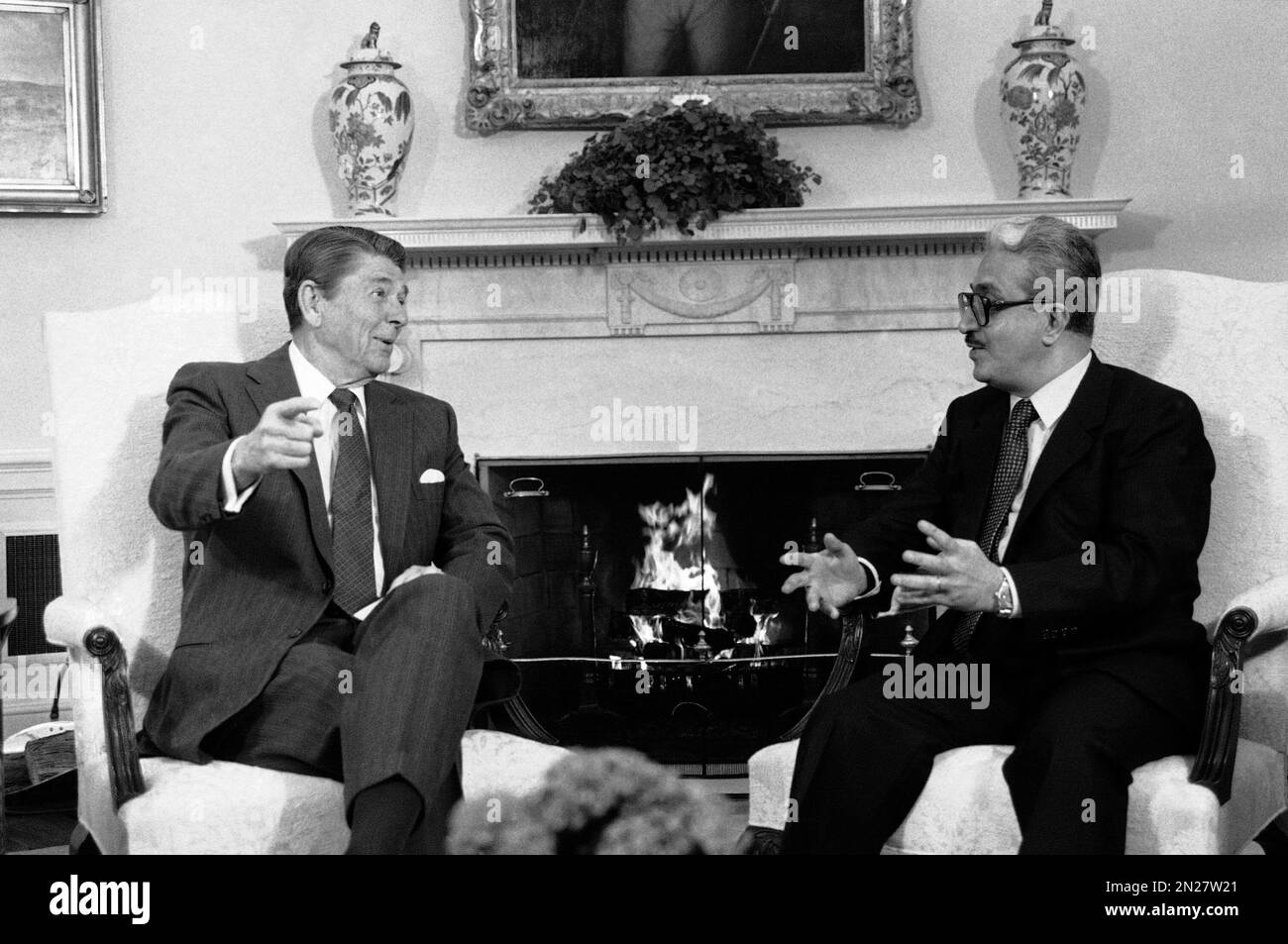 FILE - In this Monday, Nov. 26, 1984, file photo, late U.S. President ...