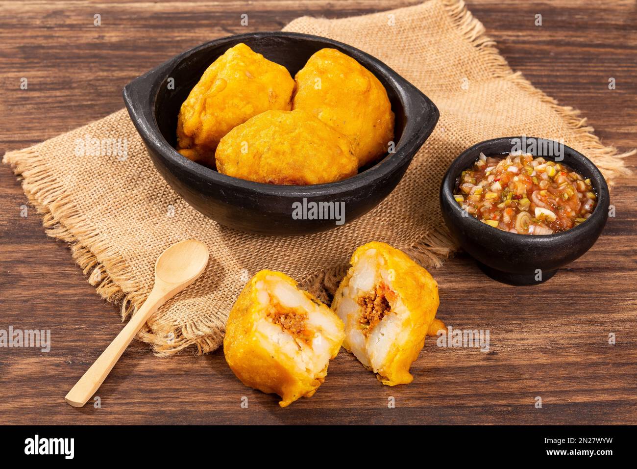 Frying ground beef hi-res stock photography and images - Alamy