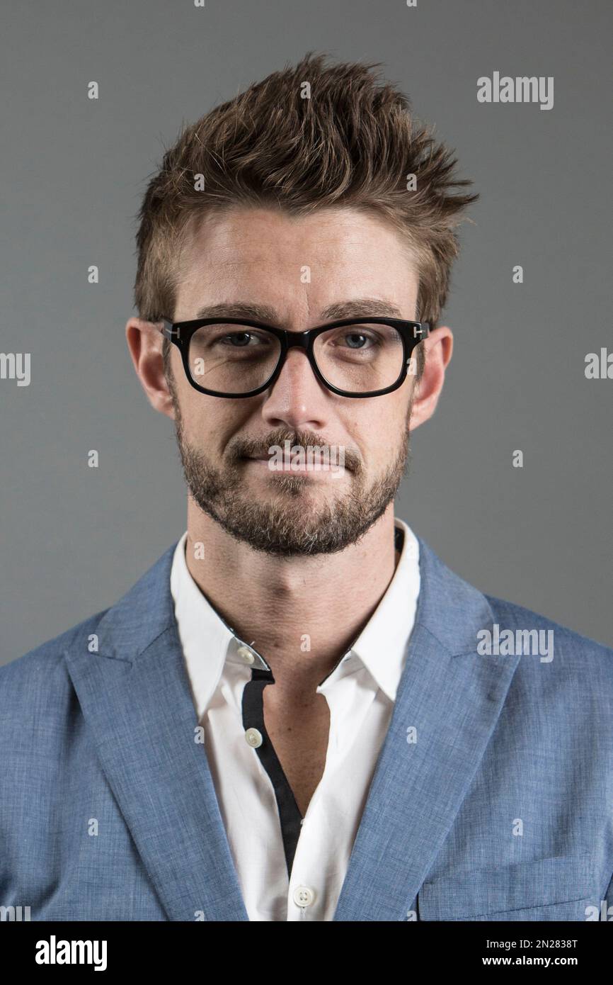 Best known for his role in "One Tree Hill" actor Robert Buckley poses ...