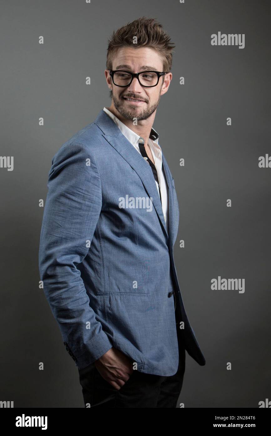 Best known for his role in "One Tree Hill" actor Robert Buckley poses ...