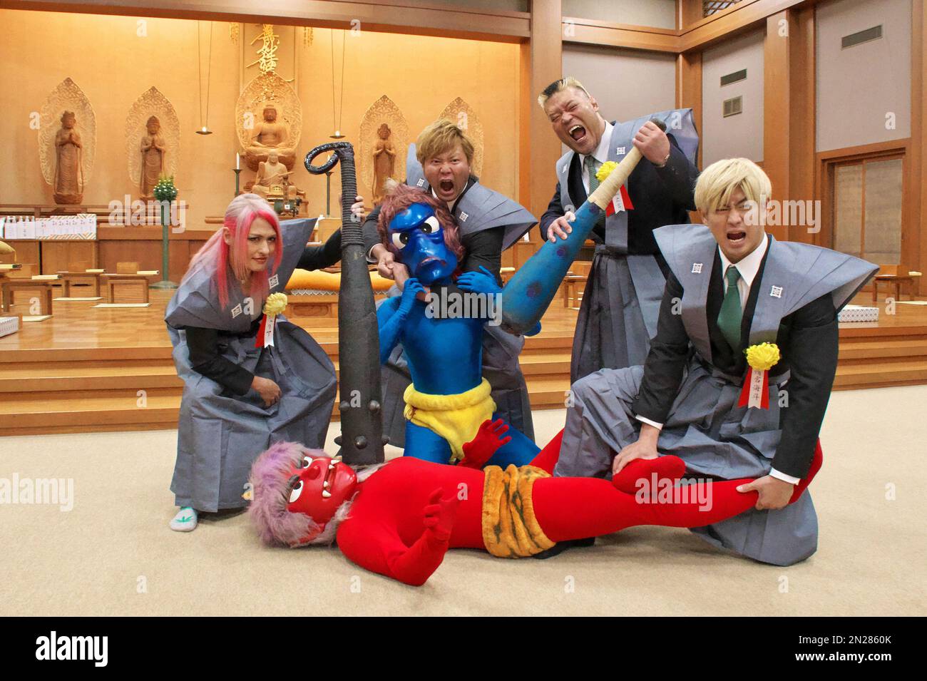 (L-R)Japanese Professional wrestlers, World of Stardom Champion, Giulia ...