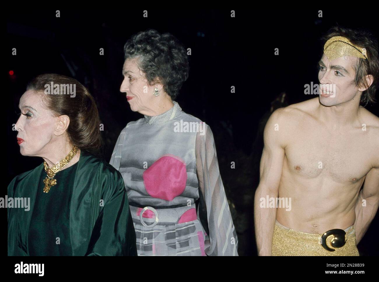 Modern dancer and choreographer Martha Graham, left, Alice Tully ...