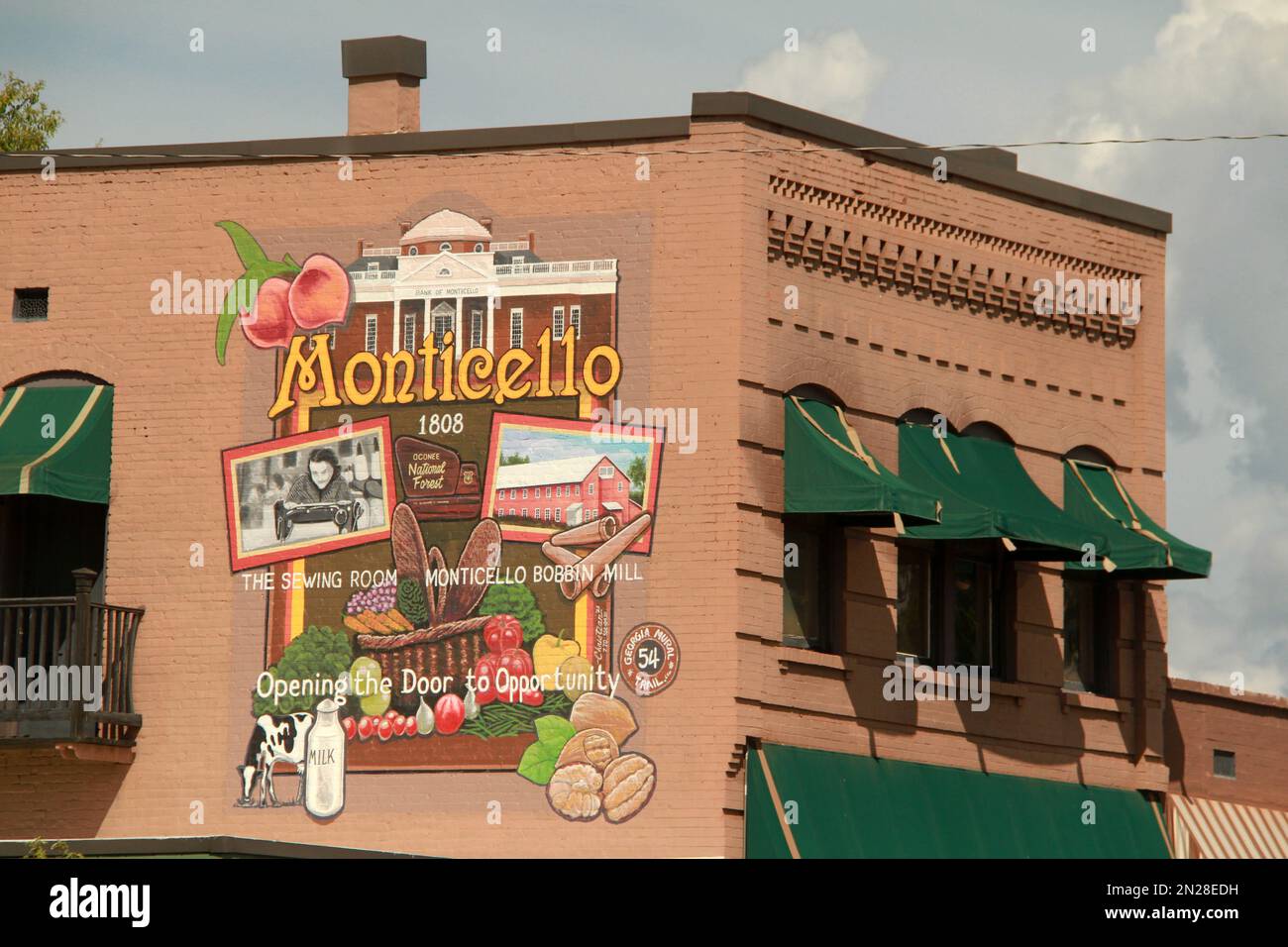 Monticello square hi-res stock photography and images - Alamy