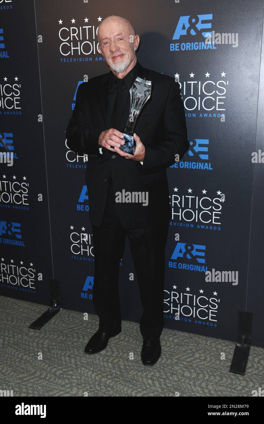 Jonathan Banks poses in the press room with the award for for best ...