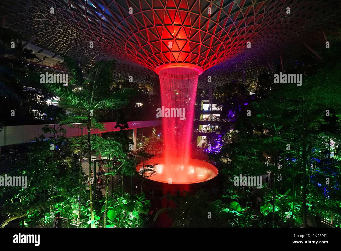 Jewel Waterfall at Changi Airport, Singapore Stock Photo - Alamy