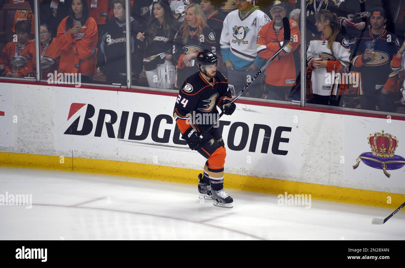 Anaheim Ducks defenseman Simon Despres warms up before Game 7 of the ...