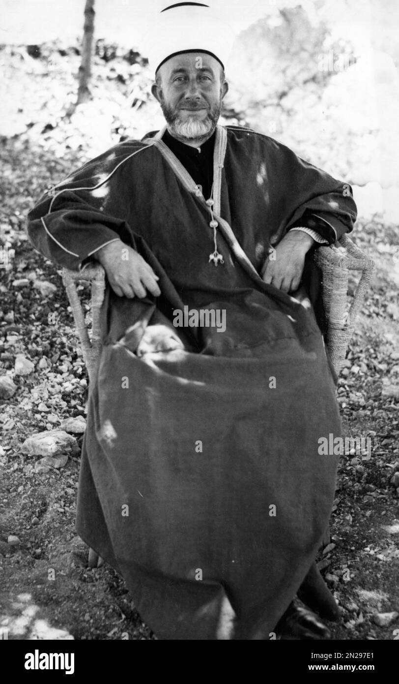 Exclusive first image of The Grand Mufti of Jerusalem since his exile ...
