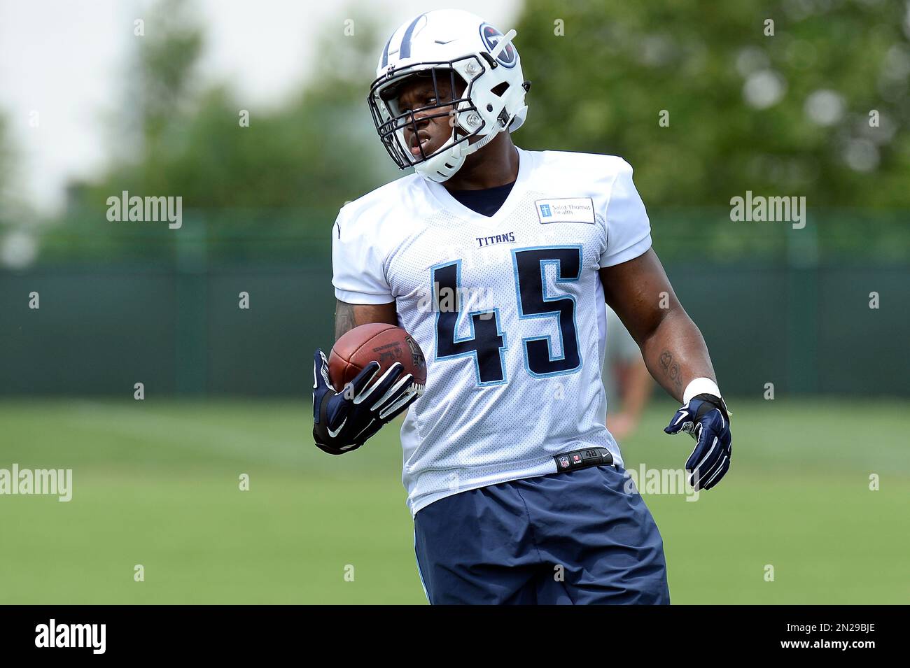 Tennessee Titans fullback Jalston Fowler (45) runs a drill during an ...