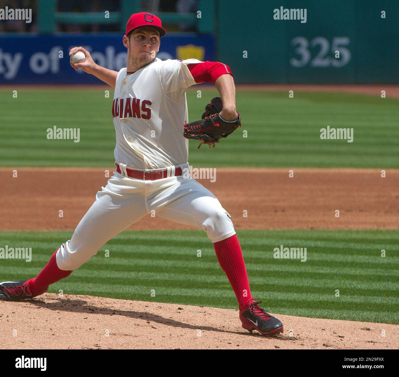 Cleveland Indians' Trevor Bauer delivers against the Cincinnati Reds ...