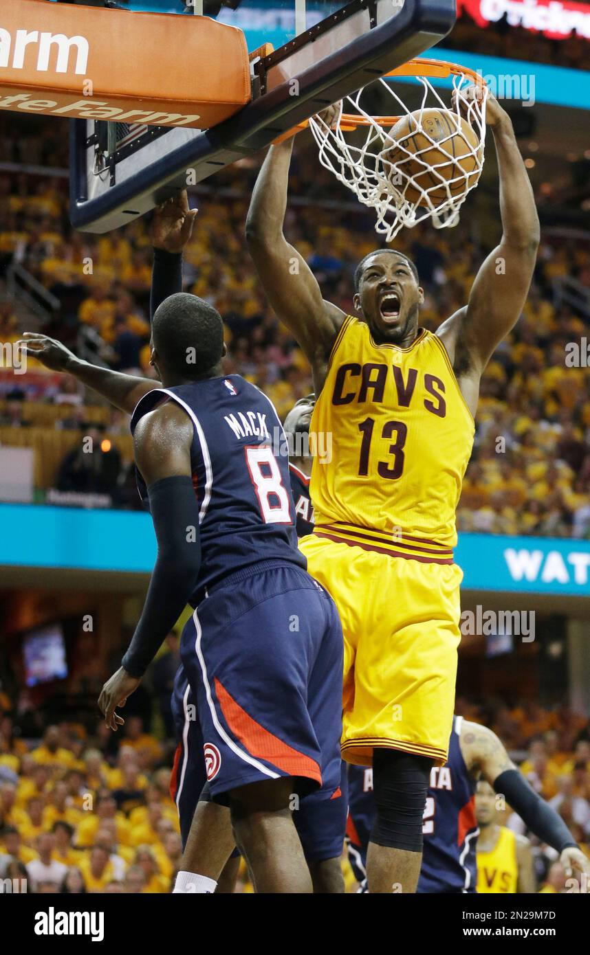 Cleveland Cavaliers' Tristan Thompson (13) dunks on Atlanta Hawks ...