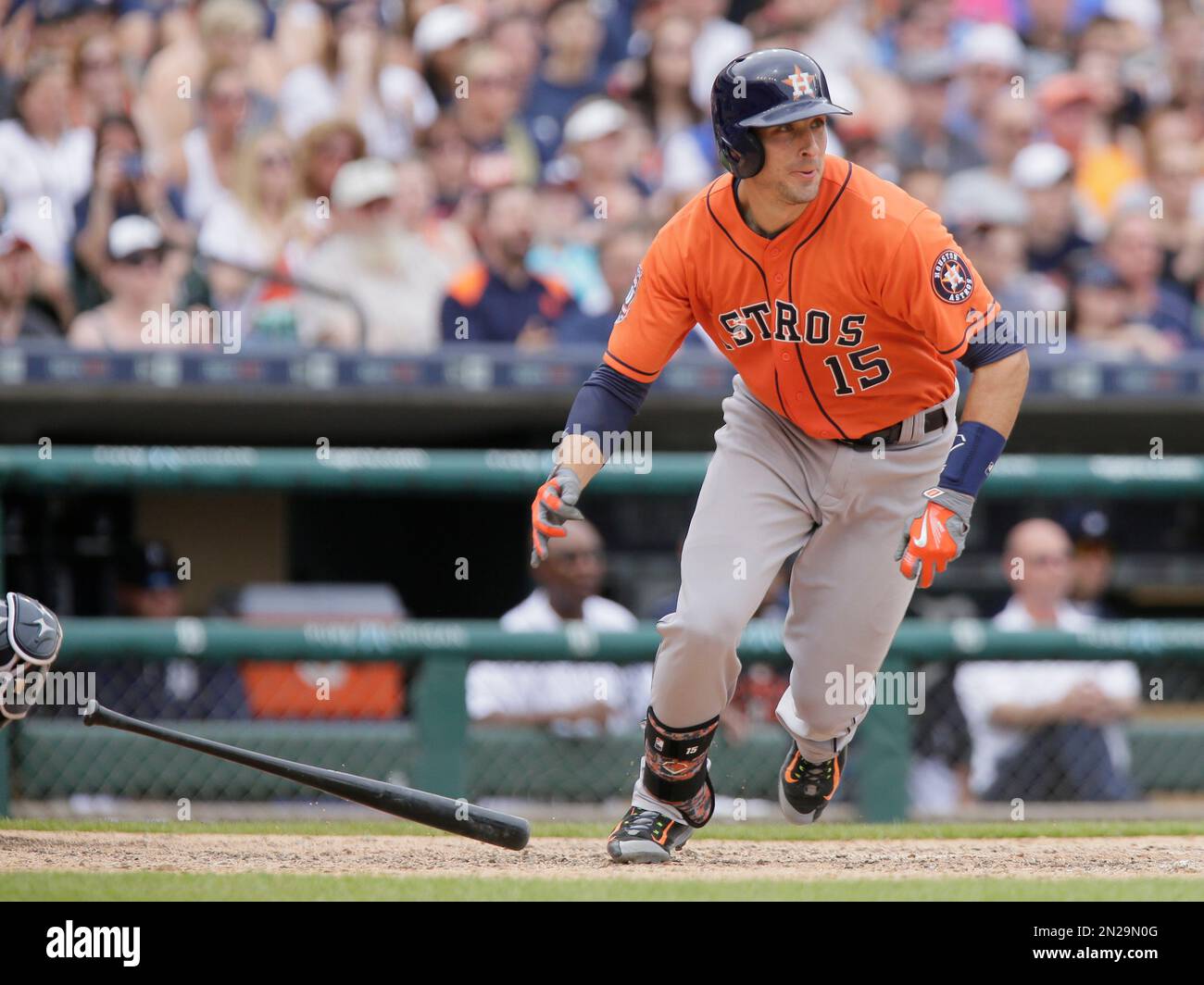 Houston Astros' Jason Castro (15) hits a two-run single against the ...