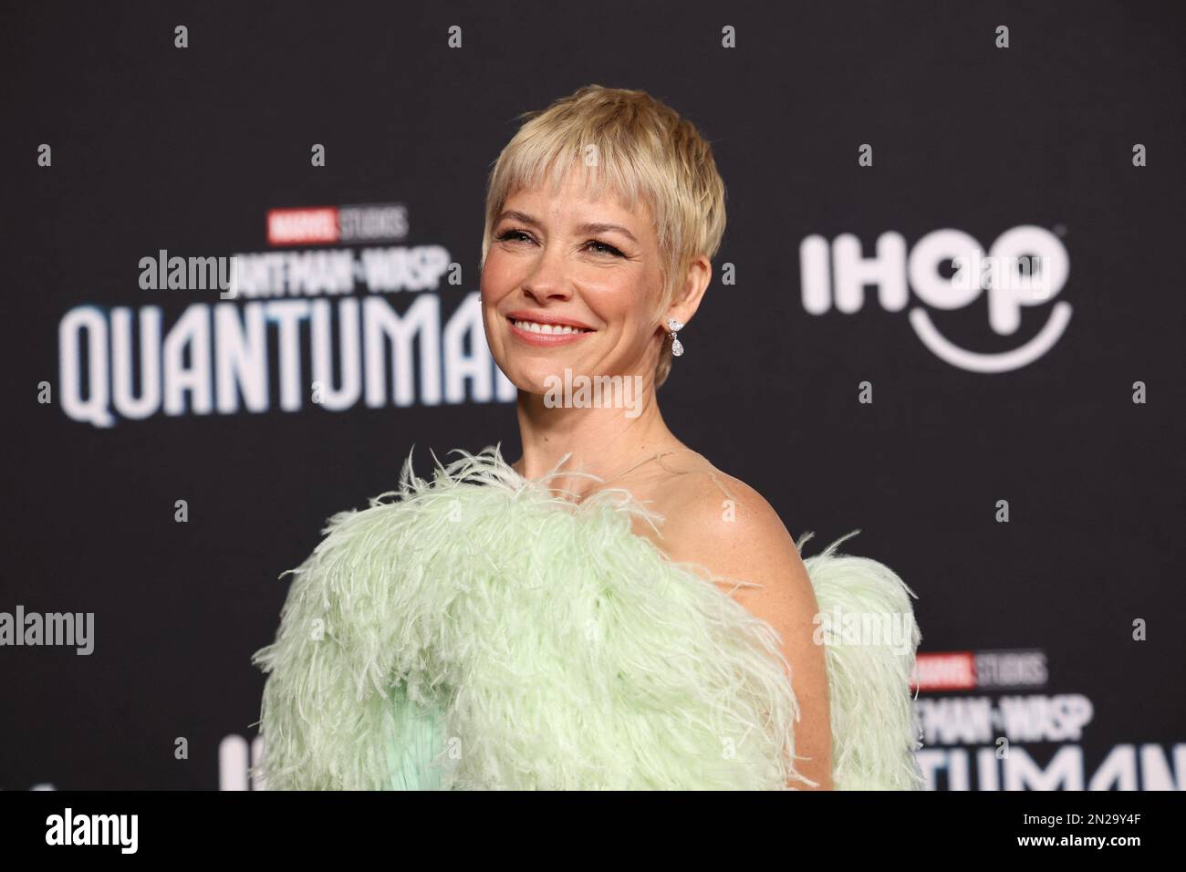 Evangeline lilly poses hi-res stock photography and images - Alamy