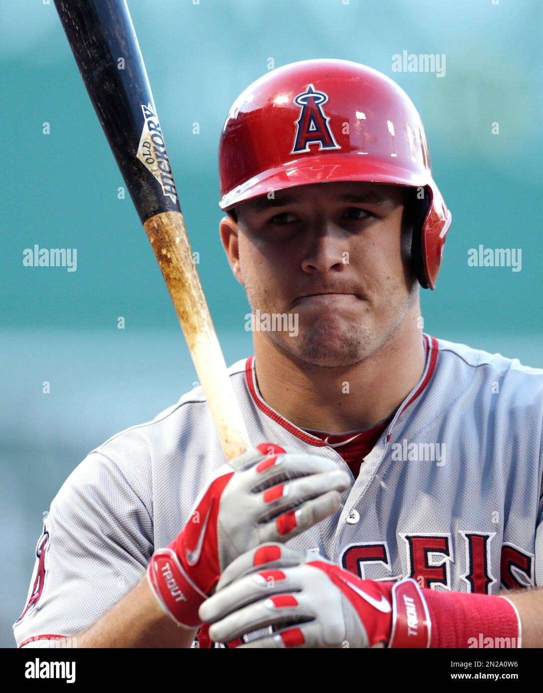 Los Angeles Angels' Mike Trout gets ready to bat during a baseball game ...
