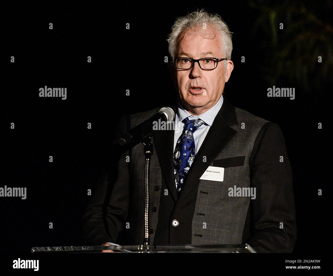 CAA agent and honoree Brian Loucks speaks at the 2015 CISLA Annual Gala ...