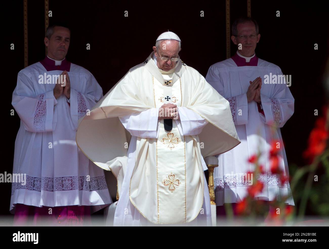 Pope Francis arrives to celebrate a canonization ceremony of four new ...