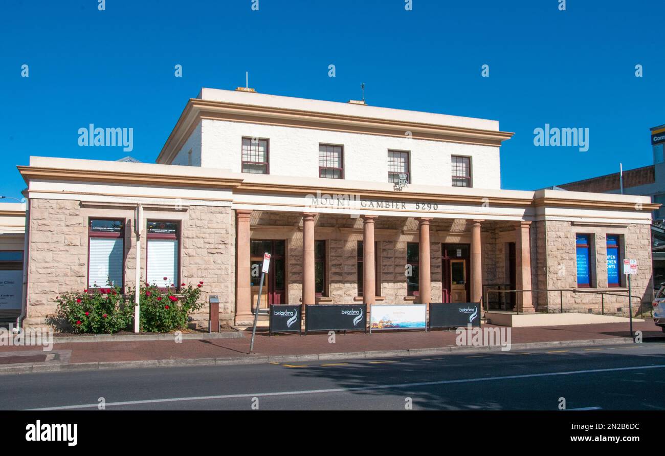 Post office at Mount Gambier, South Australia Stock Photo - Alamy