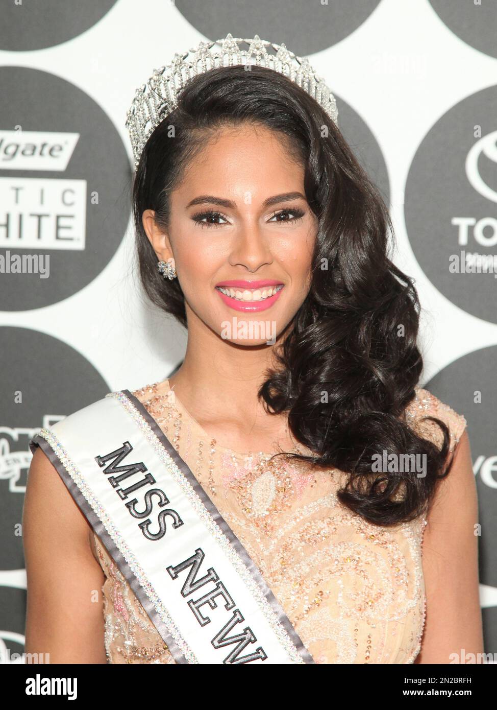 Thatiana Diaz attends People en Espanol's "50 Most Beautiful Awards" at ...