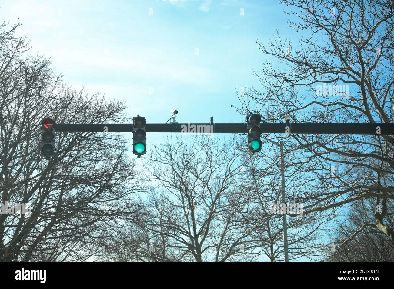 Street Stoplight warning sign at intersection Stock Photo - Alamy