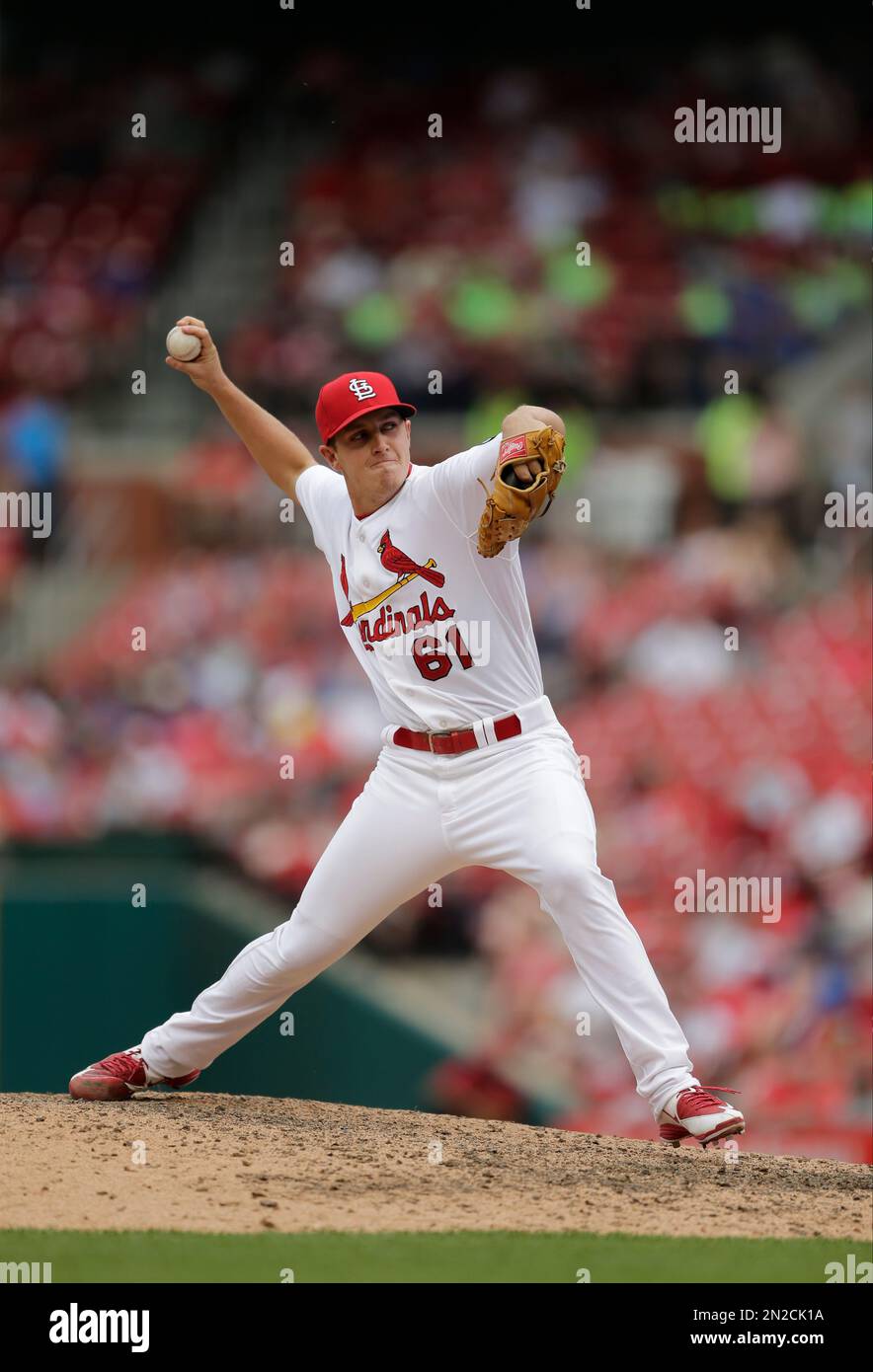 St. Louis Cardinals relief pitcher Seth Maness throws during a baseball ...